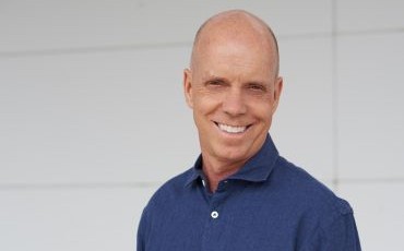 Inspirational Cancer Survivor Speakers | AAE Speakers Bureau